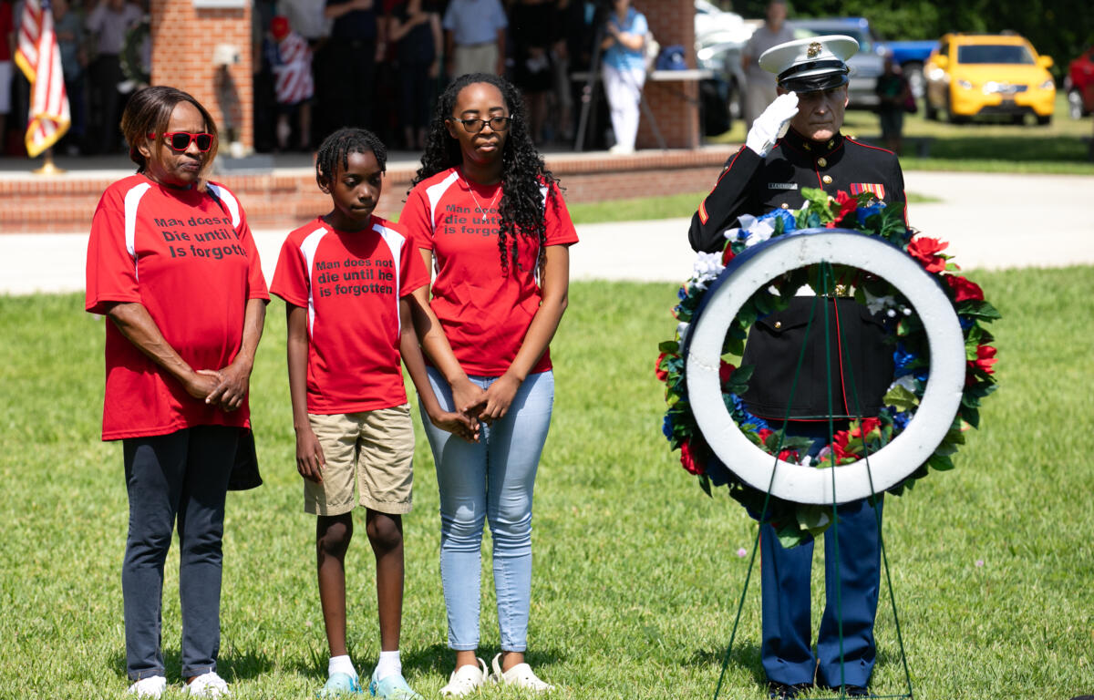 Hundreds pay tribute to fallen heroes during Memorial Day ceremony in Ocala | PHOTOS & VIDEO ...