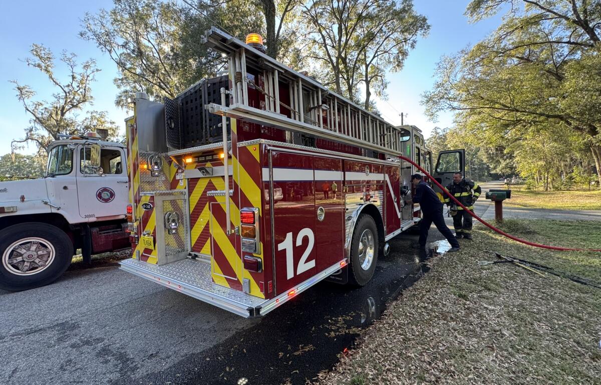 Firefighters save woman trapped inside house fire - 352today