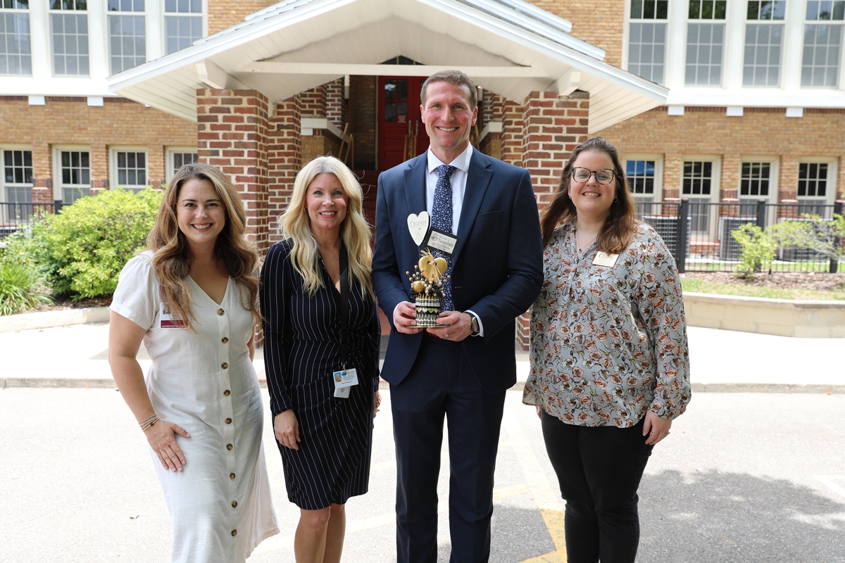 Eighth Street Elementary teacher honored with final “Thank a Teacher ...