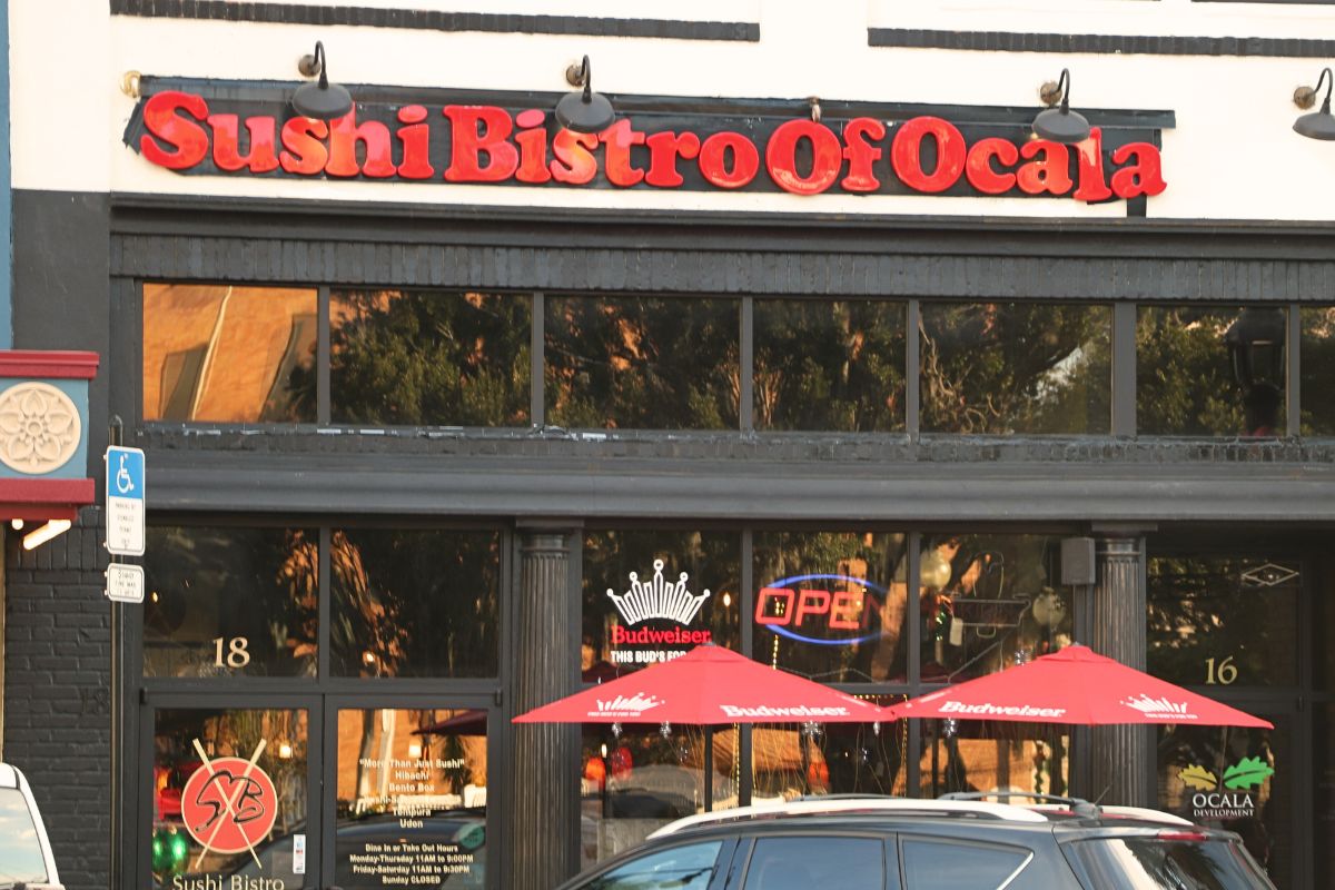 Dining Out in the 352: Restaurant Options on Ocala Downtown Square ...