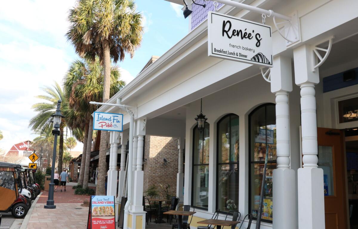 Brownwood Paddock Square Blends Dining, Shopping and Live Music in The ...
