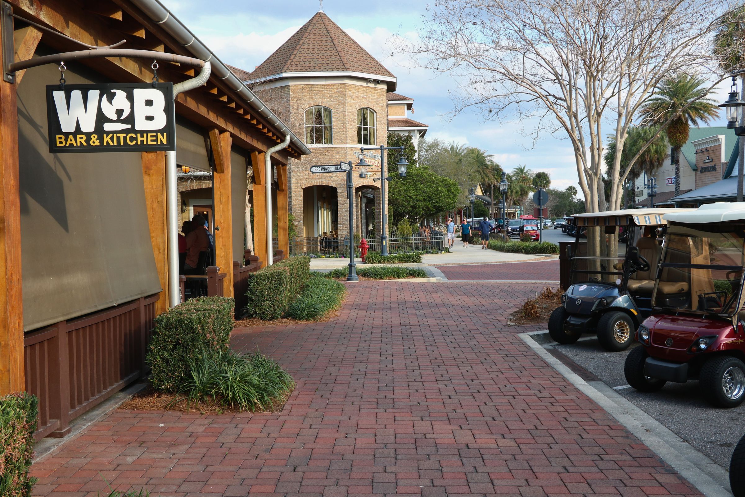 Brownwood Paddock Square Blends Dining, Shopping and Live Music in The ...