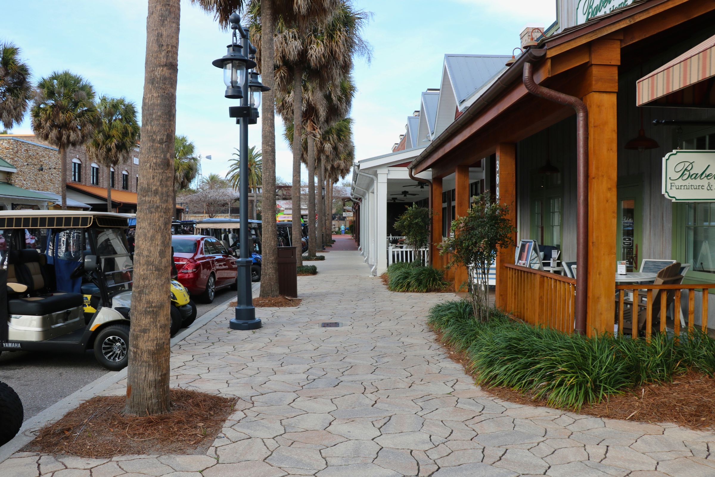 Brownwood Paddock Square Blends Dining, Shopping and Live Music in The ...